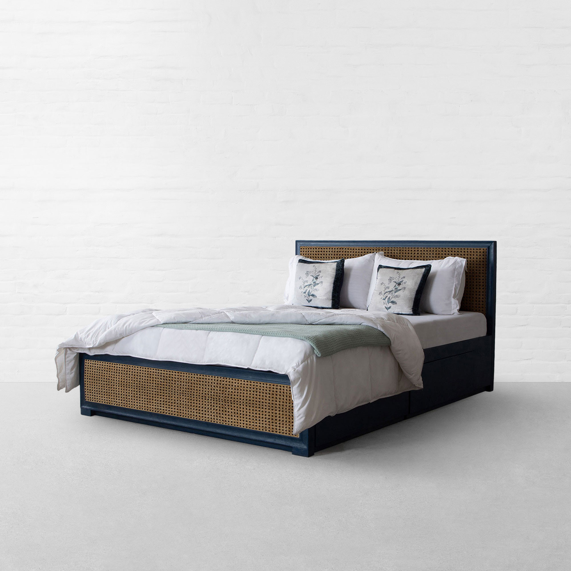 Cochin Rattan Bed with Drawer Storage (Queen Size)